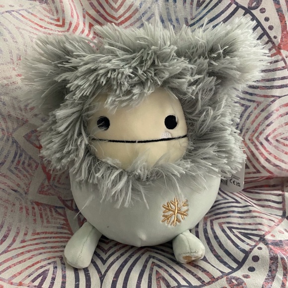 Kellytoy | Accessories | Nwt Squishmallows Squishmallow Evita The Big ...